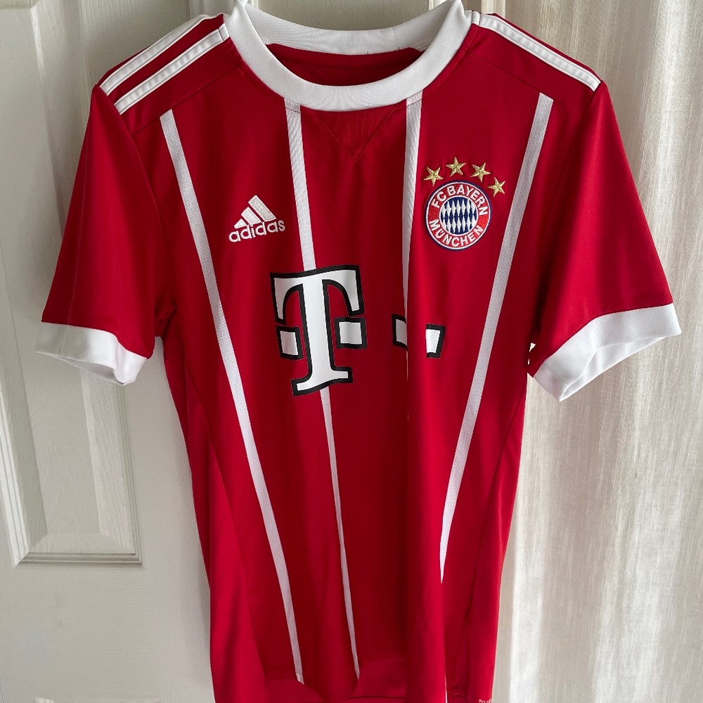 2018 Bayern Home Kit (Lewandowski) - Gem